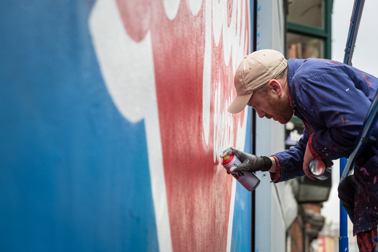 You can’t paint over an issue, but you can paint over an artwork! Maser ...